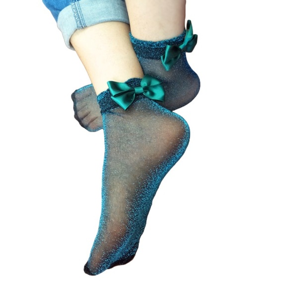Accessories | Bow Socks 2 Pairs | Poshmark